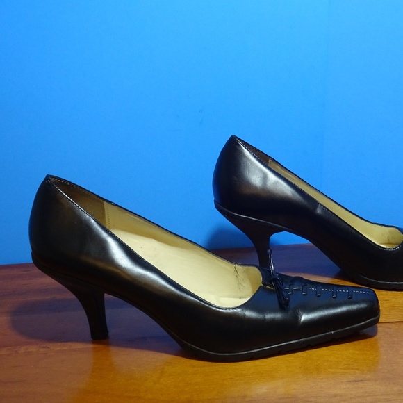David Aaron | Shoes | David Aaron Black Leather Pumps 3 Heel | Poshmark